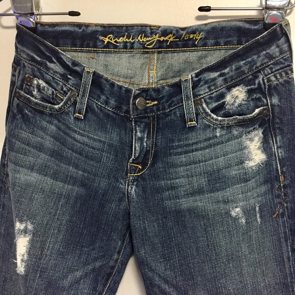 Ruehl No.925 | Jeans | Ruehl No 925 Ripped Jeans W 25 L 3 | Poshmark